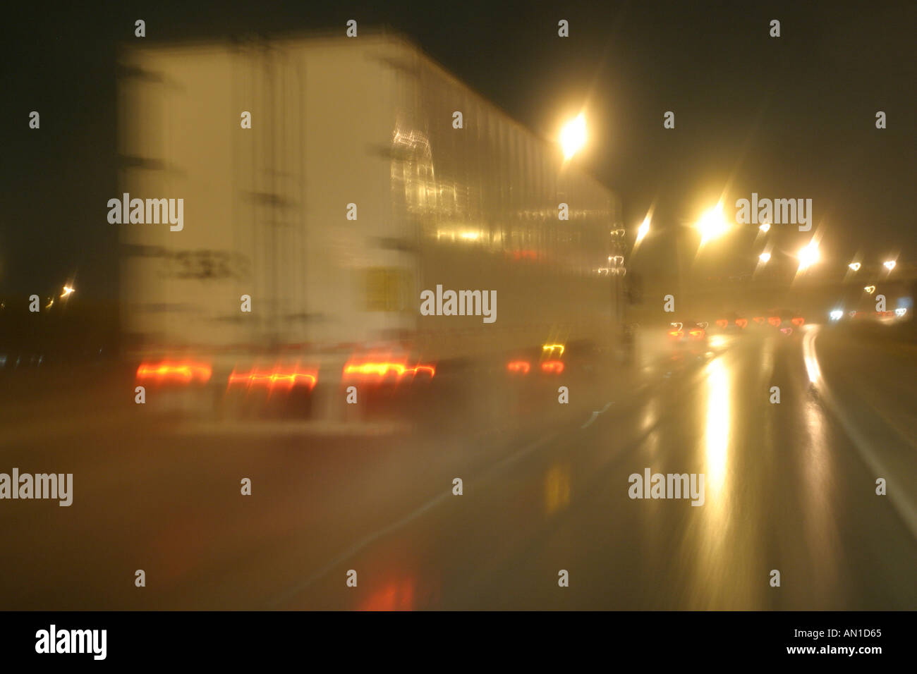 Truck night highway united states hi-res stock photography and images ...