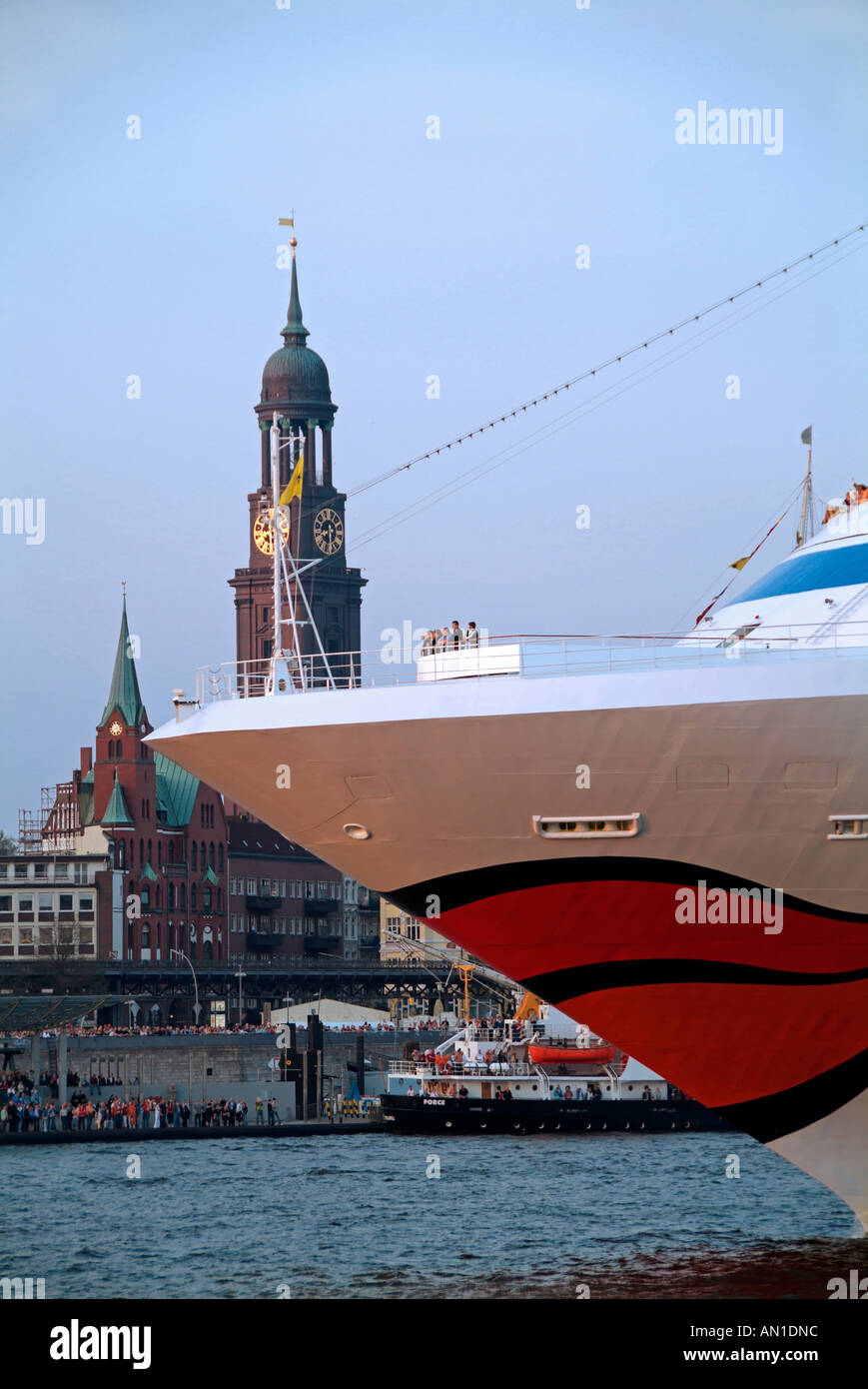 Aida reederei hi-res stock photography and images - Alamy