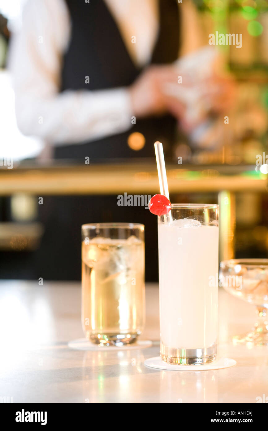 Japan tokyo ginza cocktail hi-res stock photography and images - Alamy