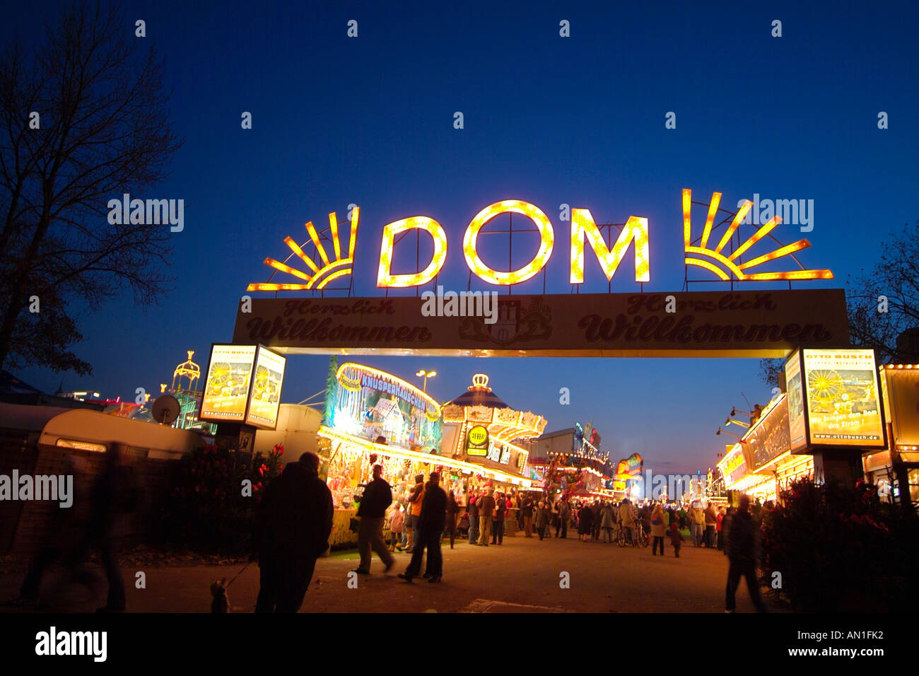 Hamburg, Germany, fun, Main entrance to the biggest fun fair in ...