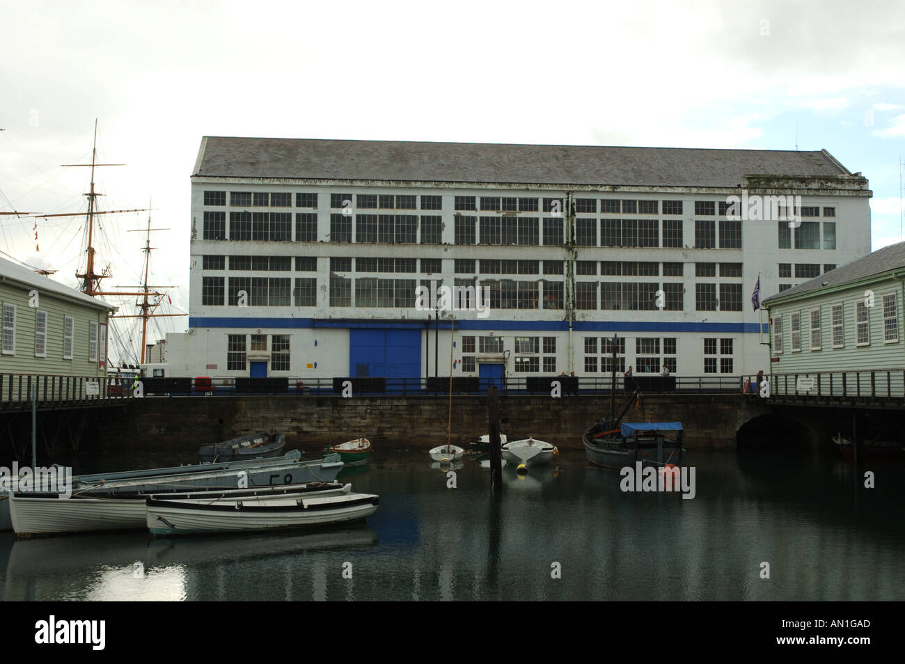 Boathouse No 4 at Portsmouth Historic Dockyard Dilapidated building ...