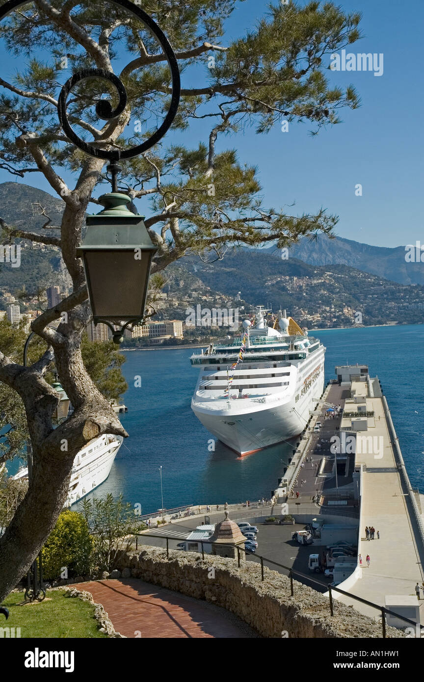 Monaco cruise terminal hi-res stock photography and images - Alamy