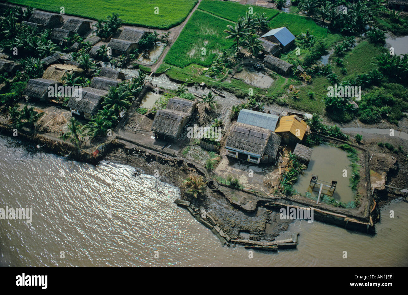 Vietnam hamlet hi-res stock photography and images - Alamy