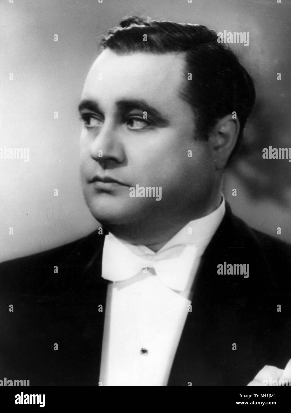 BENIAMINO GIGLI Italian operatic tenor 1890 to 1957 Stock Photo - Alamy