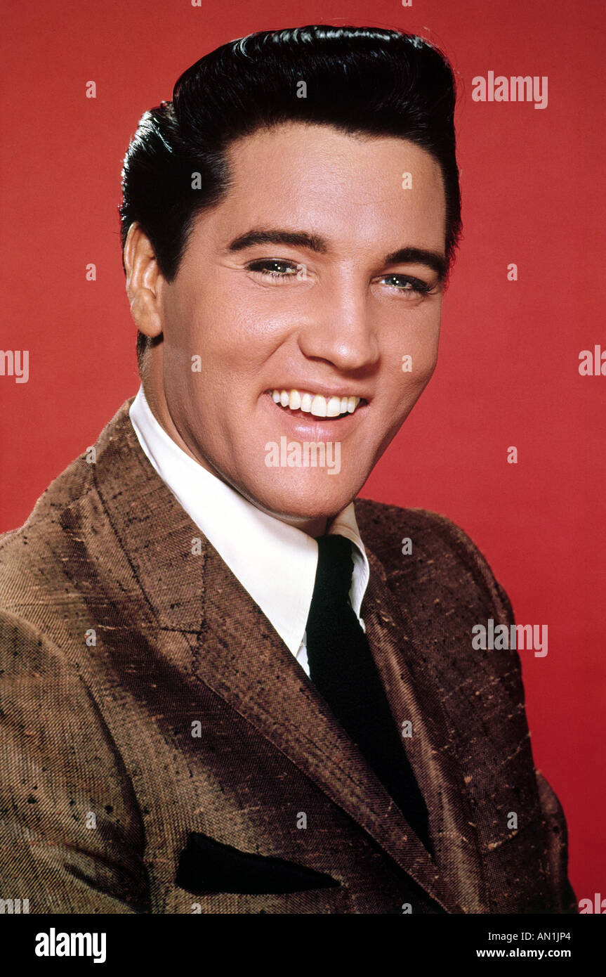ELVIS PRESLEY - US singer/actor Stock Photo - Alamy