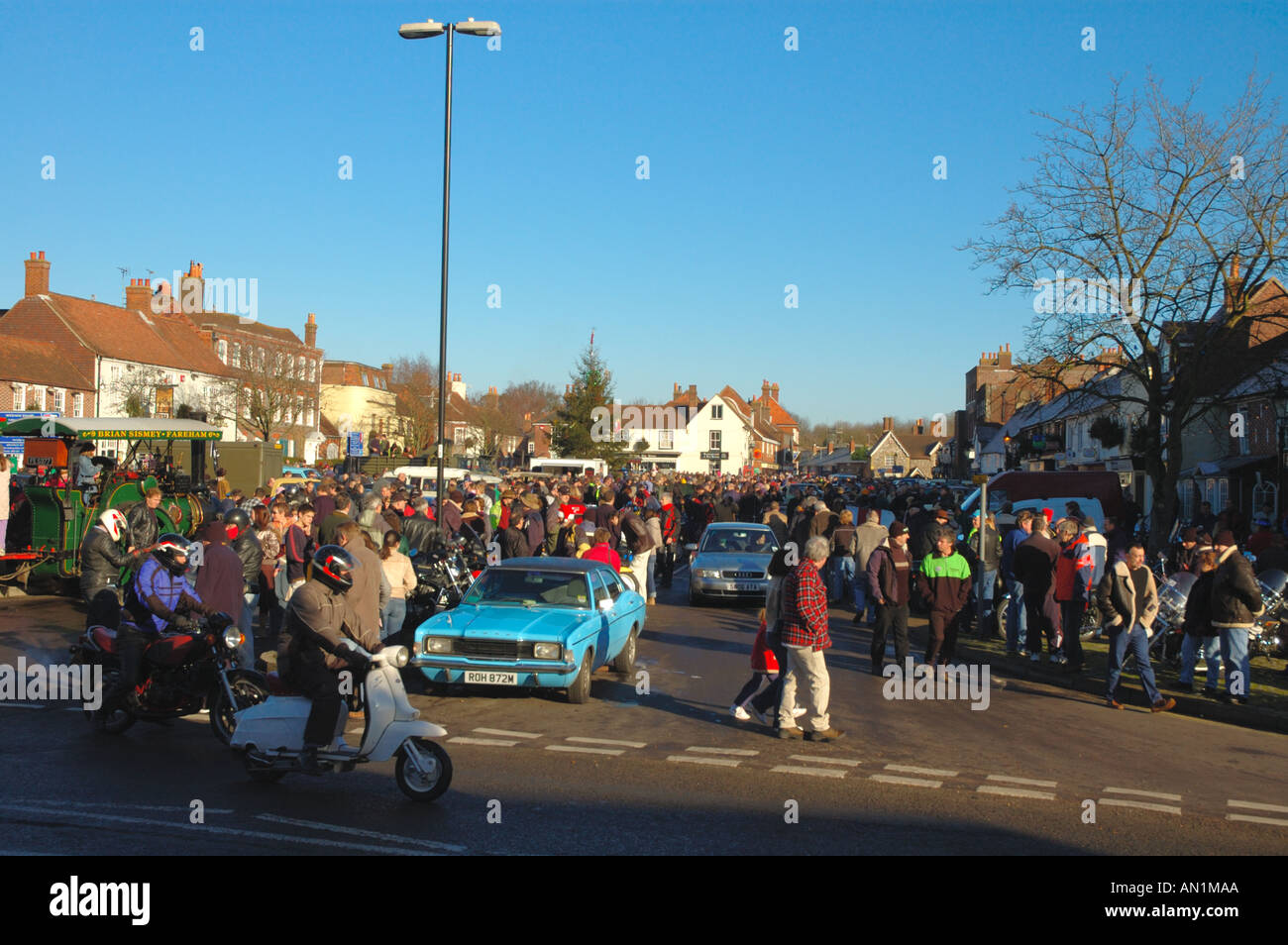 Classic cars at Wickham Square Boxing Day meet Hampshire Stock Photo ...