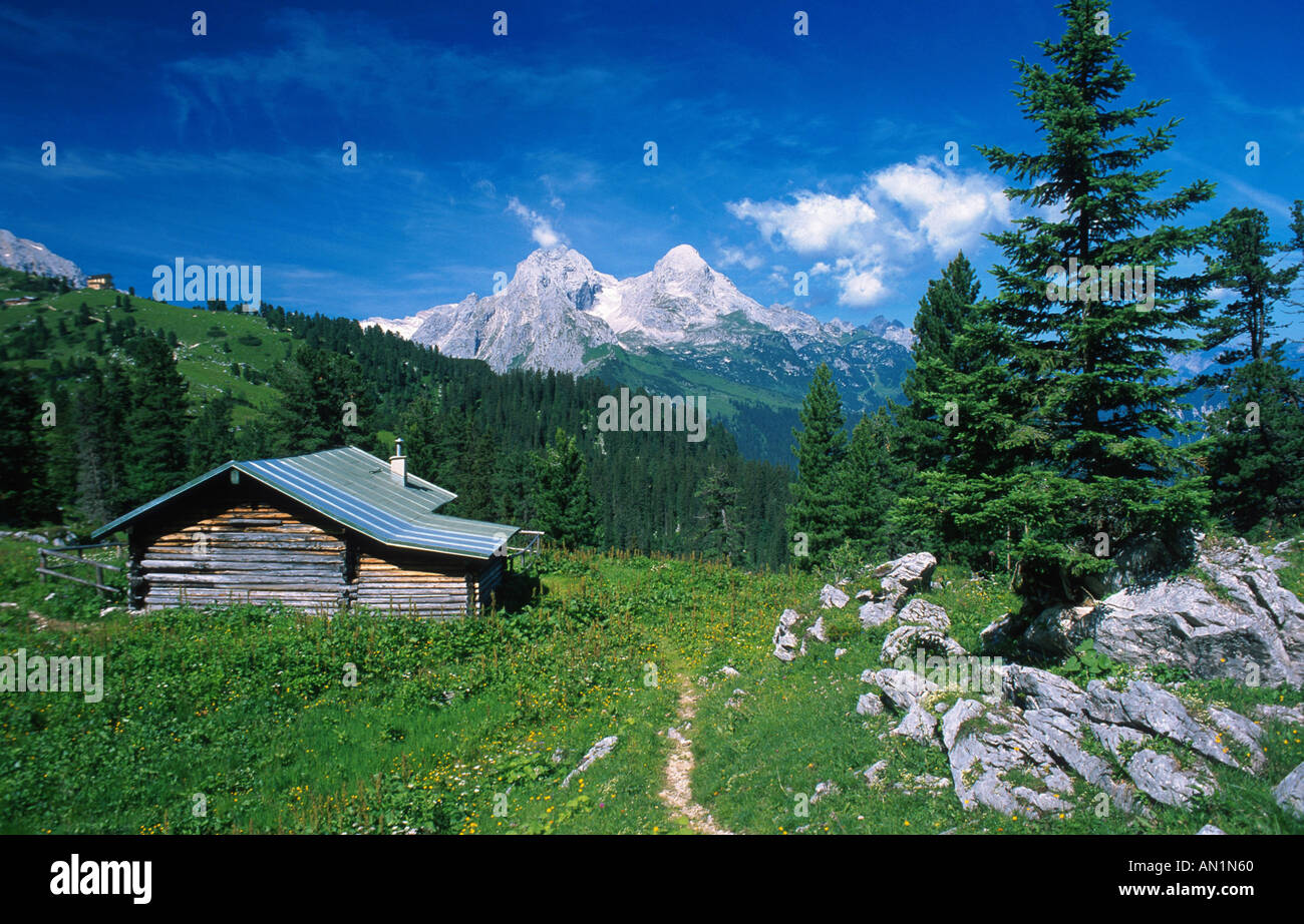 alpine hut with view to Hochblassen and Alpspitze, Germany, Bavaria ...