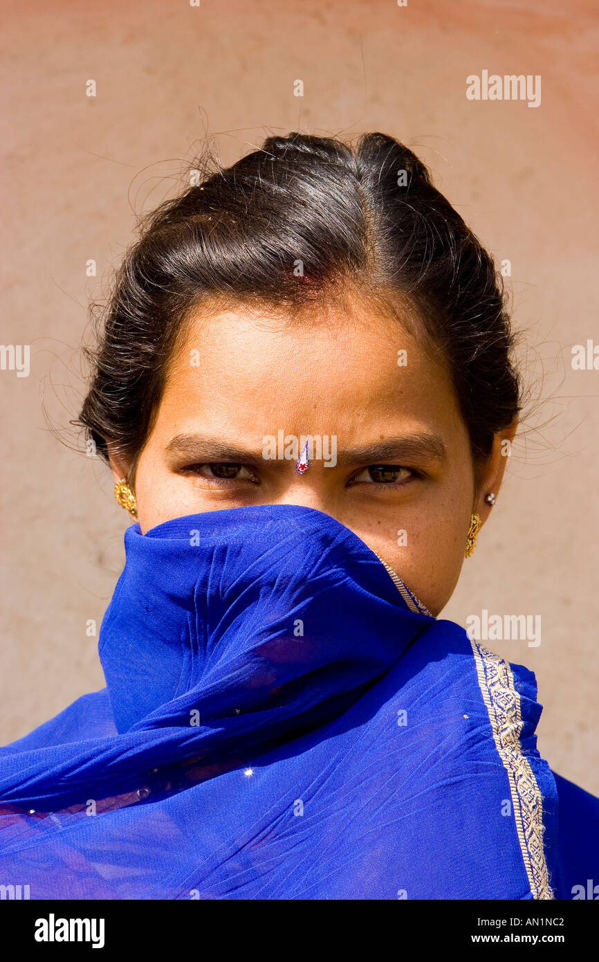 Indian woman, covering her face with sari, India, Madhya Pradesh, Tala ...