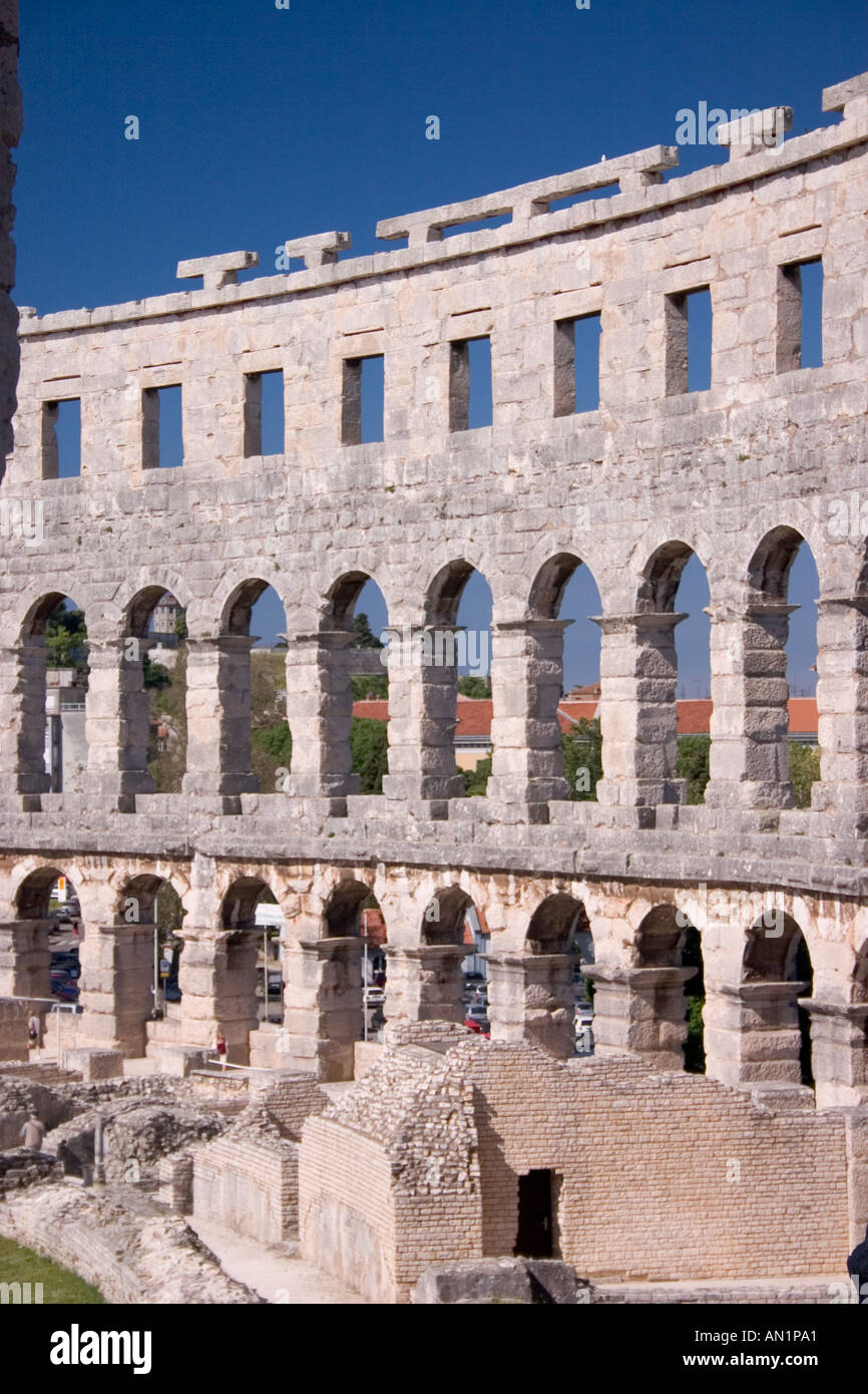 roman amphitheatre in pula, croatia Stock Photo - Alamy