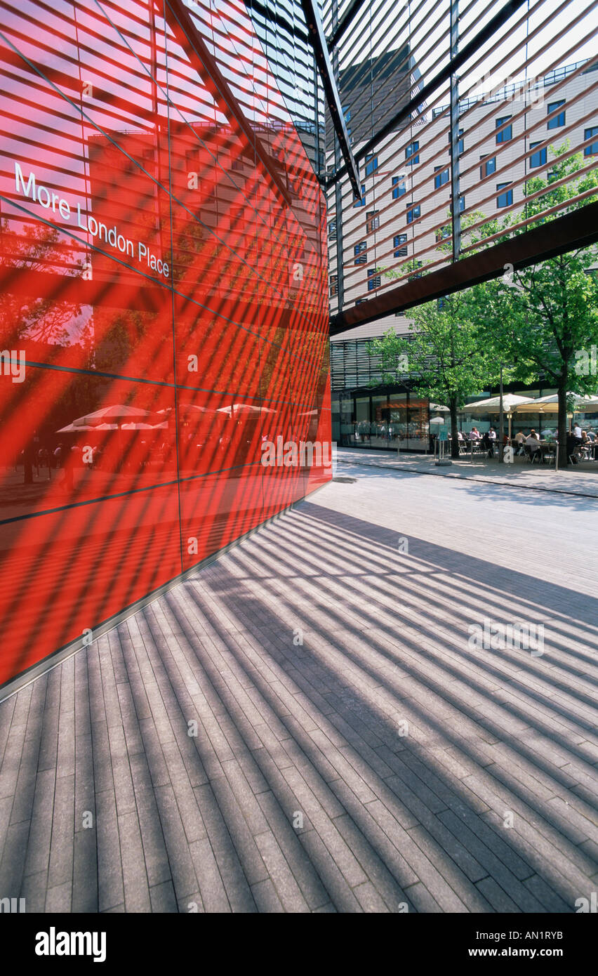 6 more london place hi-res stock photography and images - Alamy