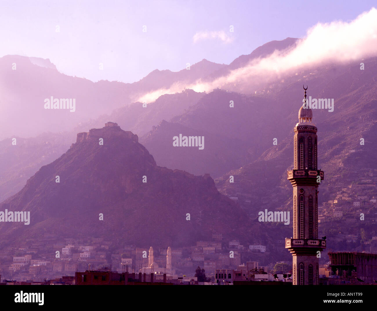 Yemen Ta izz panorama Stock Photo - Alamy