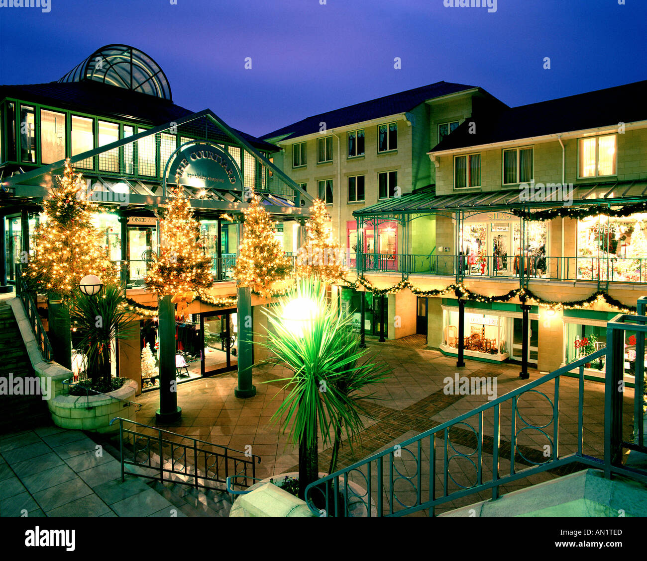 GB - CHELTENHAM: Christmas at Montpellier Stock Photo - Alamy