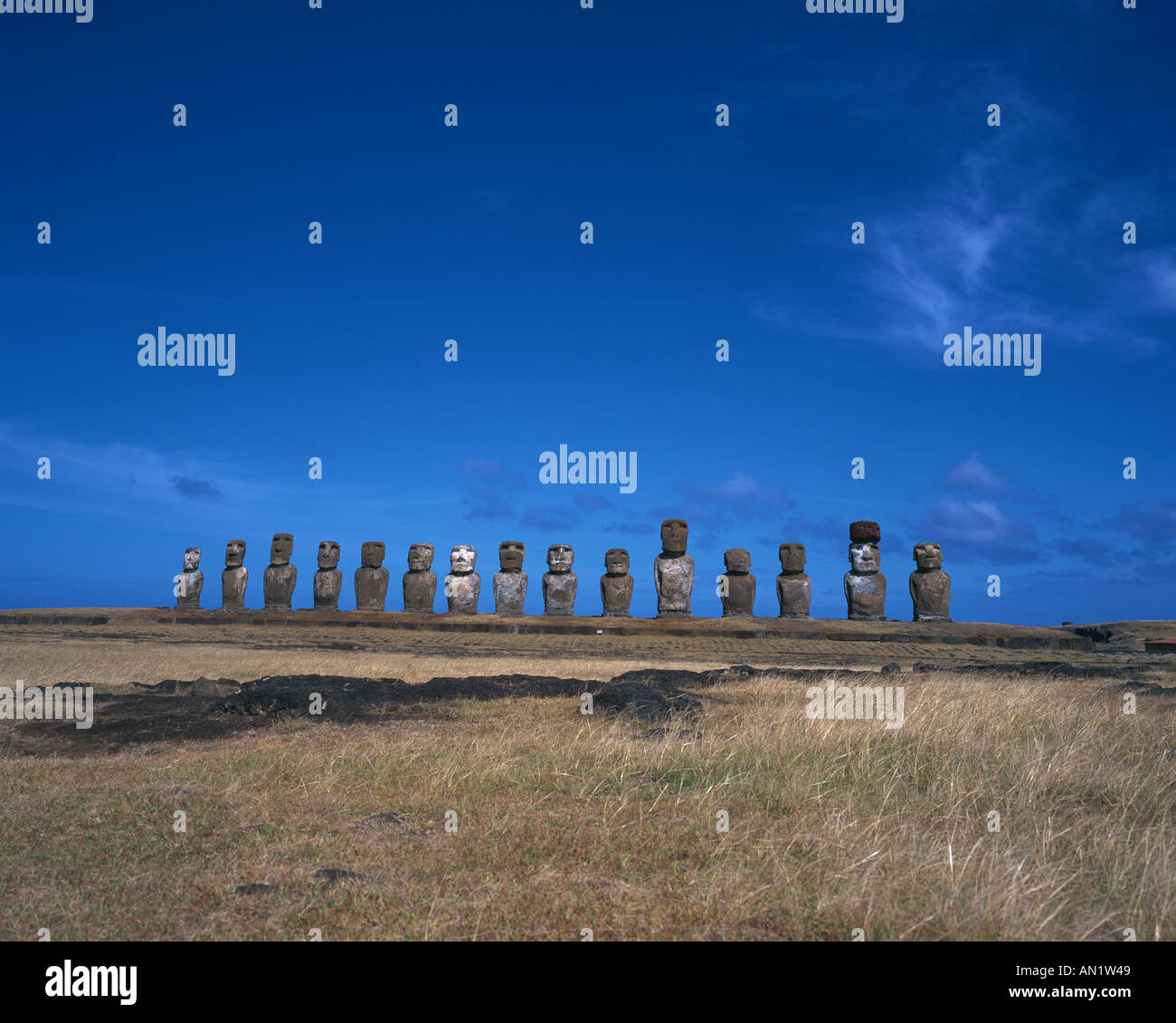 Moai Statue Easter Island Chile Stock Photo - Alamy