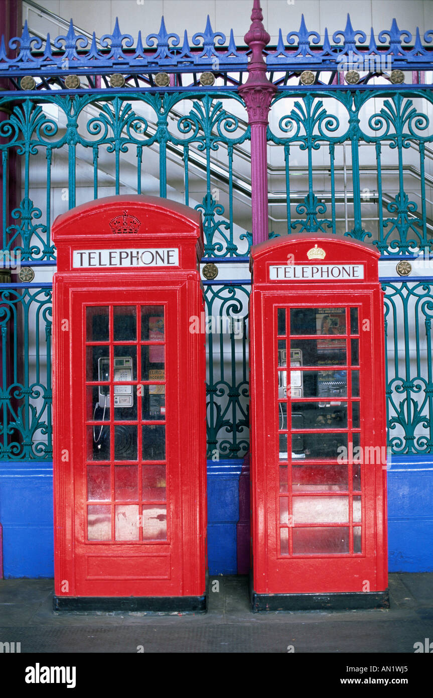 England uk locations cities red telephone boxes hi-res stock ...