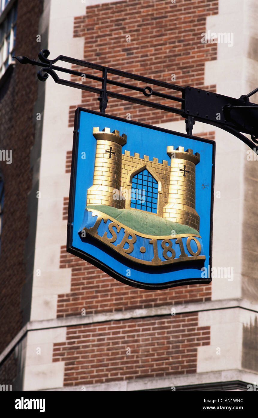 Signs of lombard street hi-res stock photography and images - Alamy