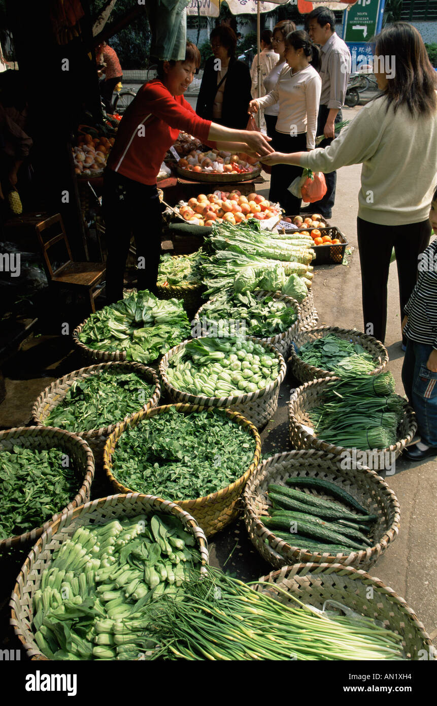 Shanghai market vegetables hi-res stock photography and images - Alamy