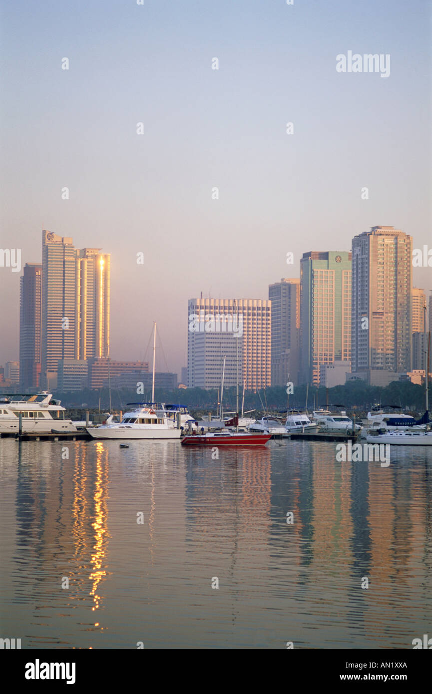 Philippines, Manila, Manila Bay and City Skyline Stock Photo - Alamy