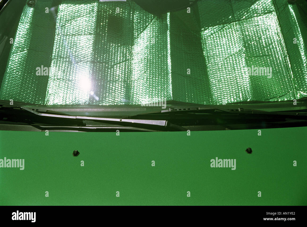 Deflector shield hi-res stock photography and images - Alamy