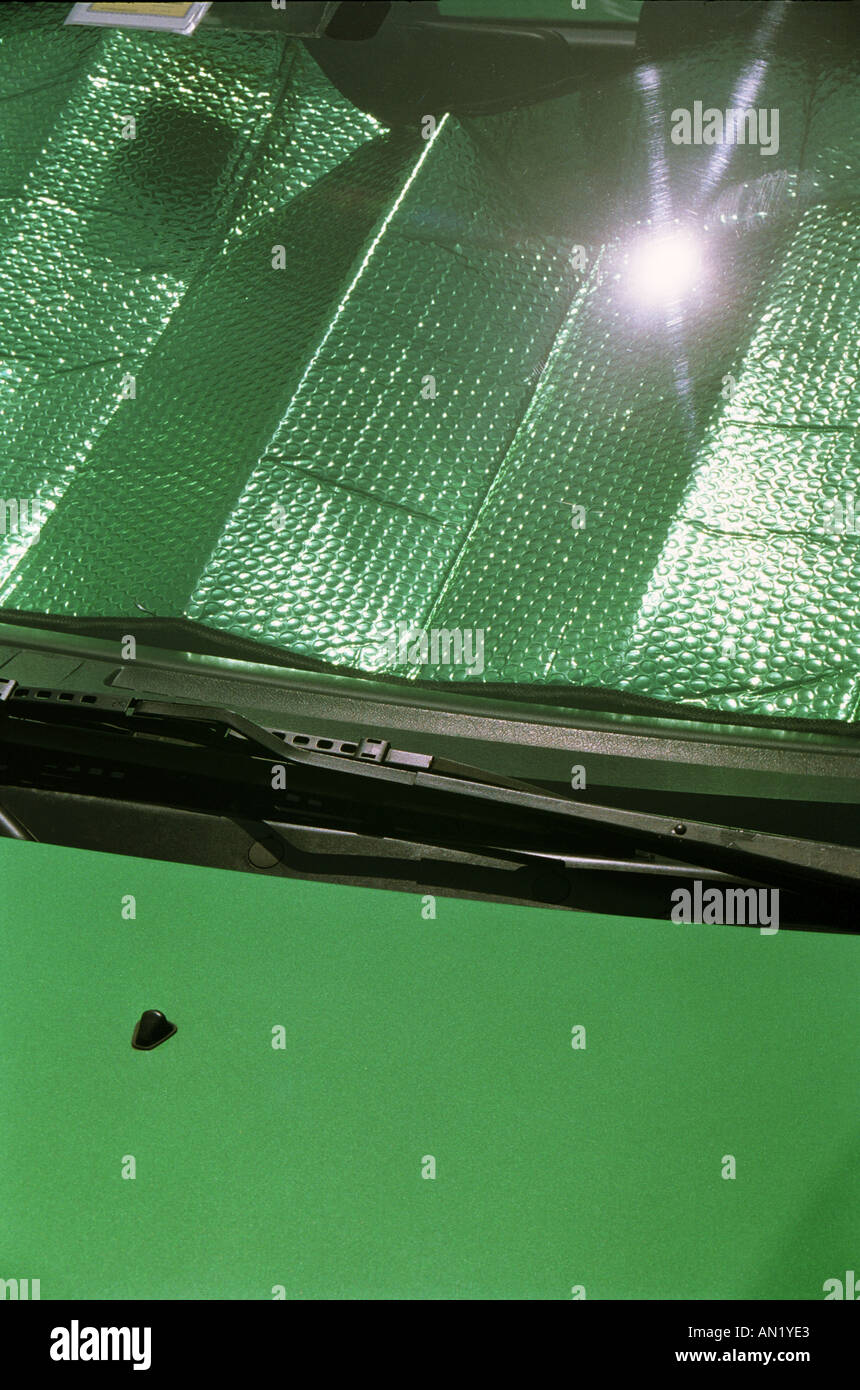 Heat deflector hi-res stock photography and images - Alamy