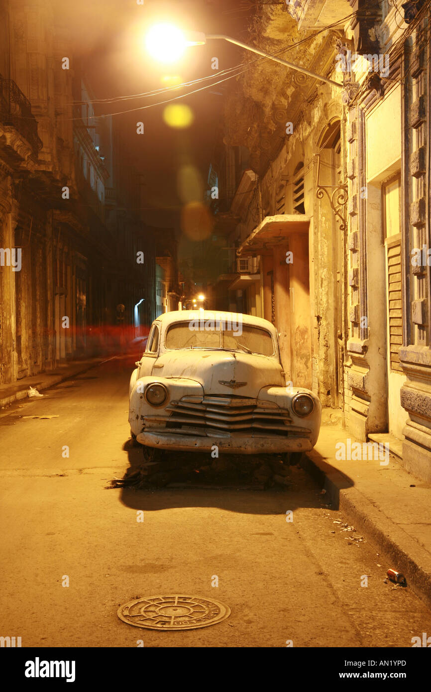 1950s city street night hi-res stock photography and images - Alamy