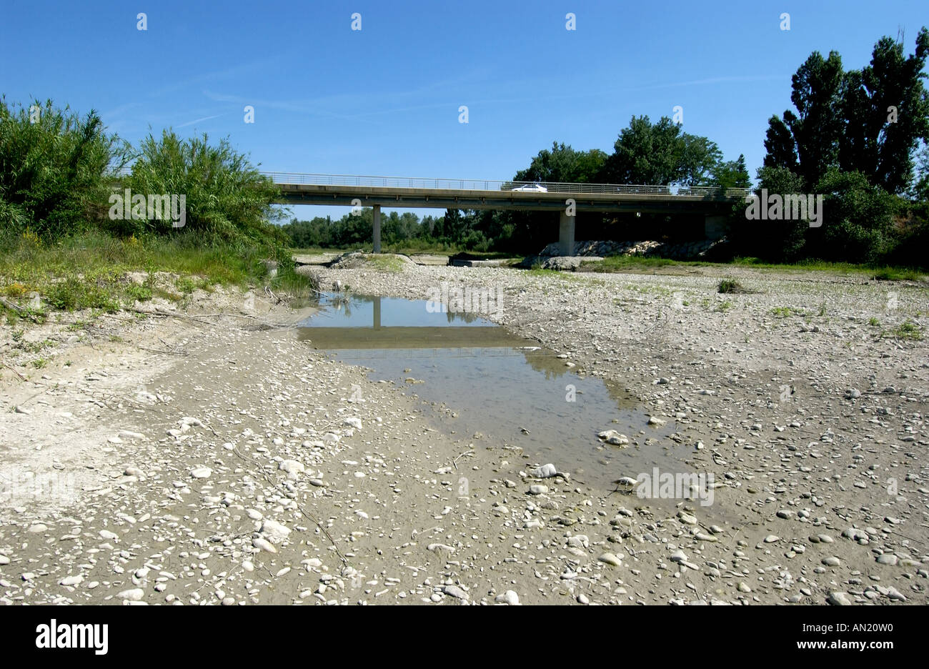 Drained river hi-res stock photography and images - Alamy