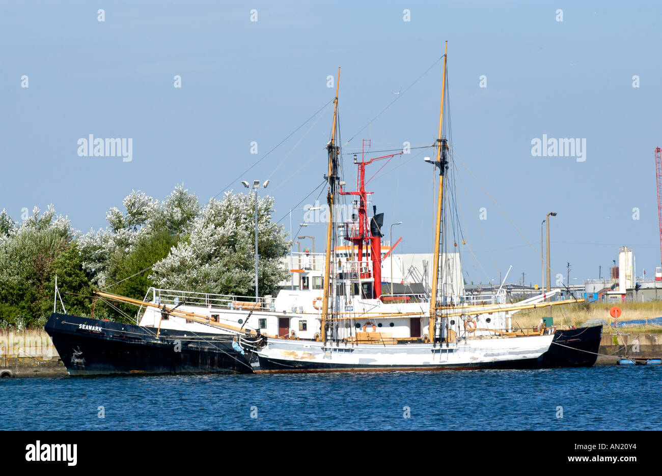 Pilot Vessel High Resolution Stock Photography and Images - Alamy