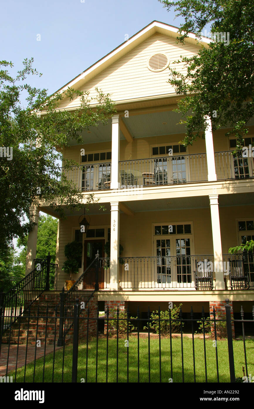 Louisiana Madisonville,Water Street home,house houses home houses homes ...