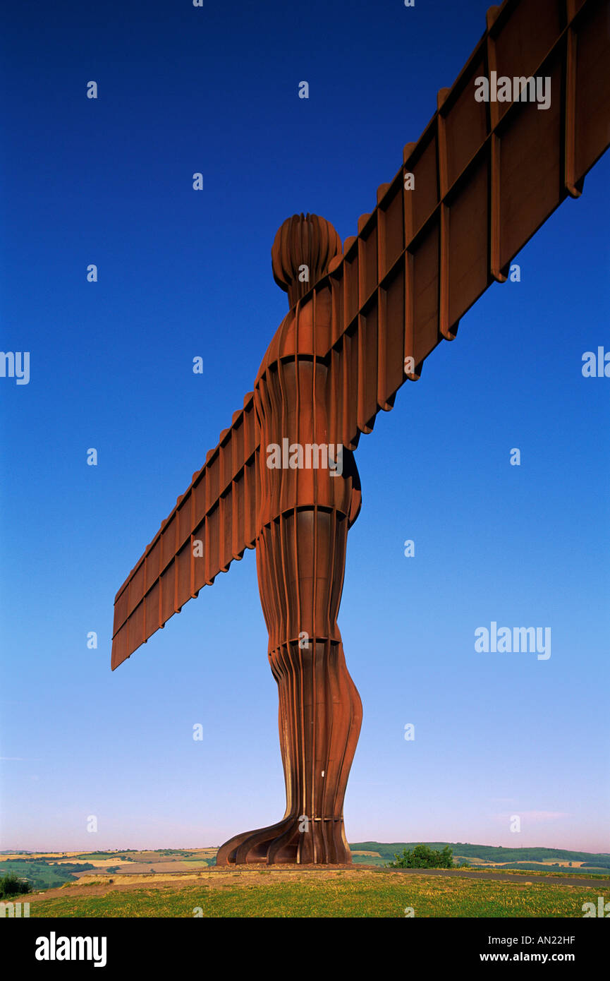 England, Gateshead, Angel of the North Statue Stock Photo - Alamy