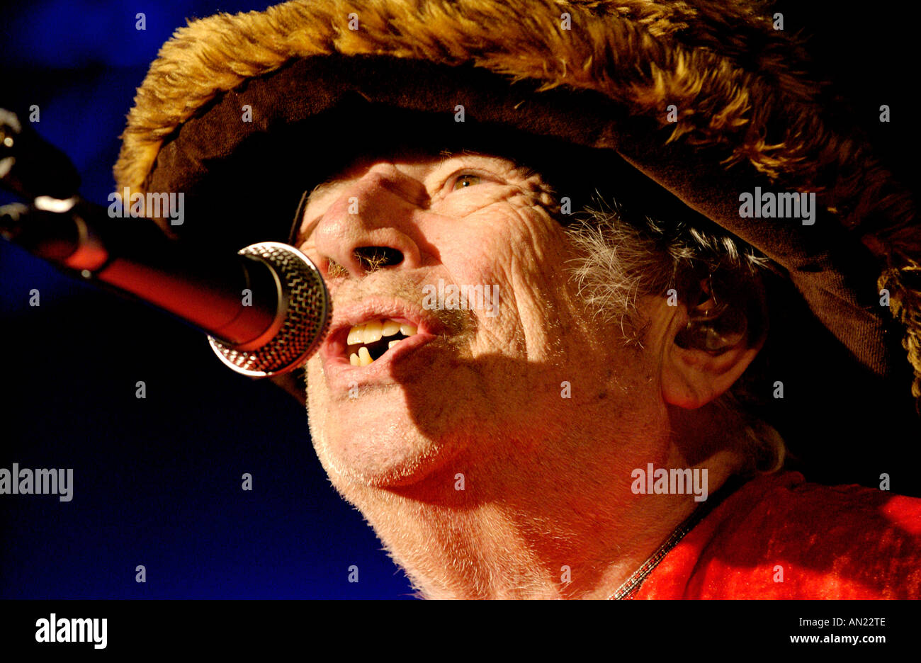 Veteran Jazz singer George Melly performing at the annual Jazz Festival ...