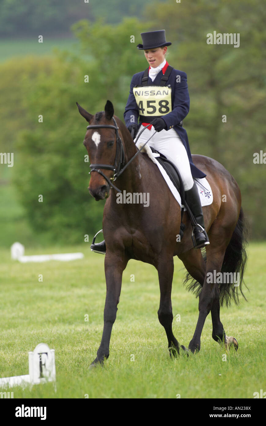 Zara Philips riding Tsunami ll in the dressage at Chatsworth Horse ...