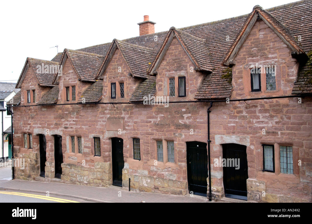 Grace and favour homes hi-res stock photography and images - Alamy