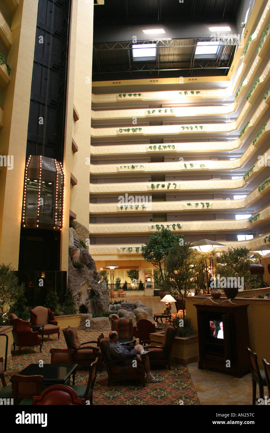 Marriott pyramid north hi-res stock photography and images - Alamy