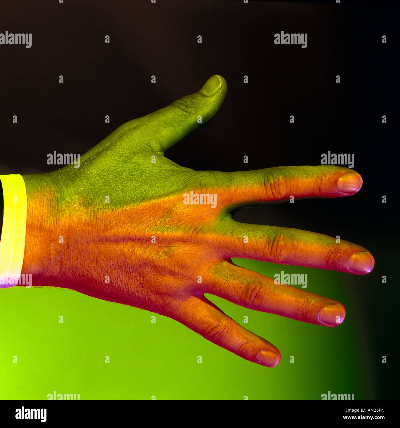 Straddle stretch hi-res stock photography and images - Alamy