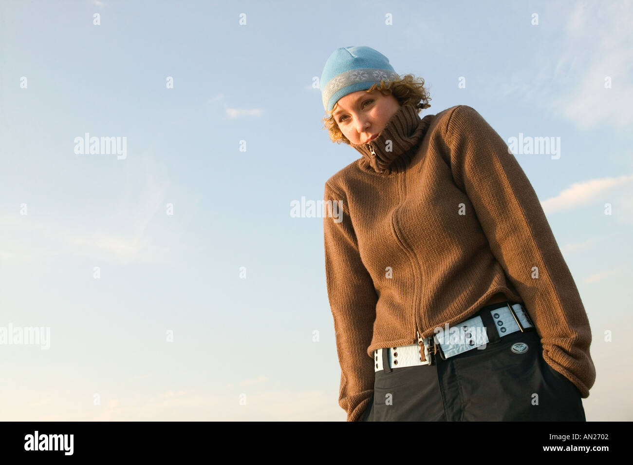 Girl shivering cold hi-res stock photography and images - Alamy
