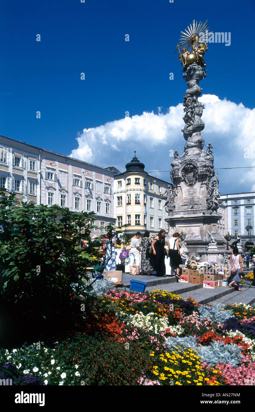 Linz, Hauptplatz Market Square Stock Photo - Alamy