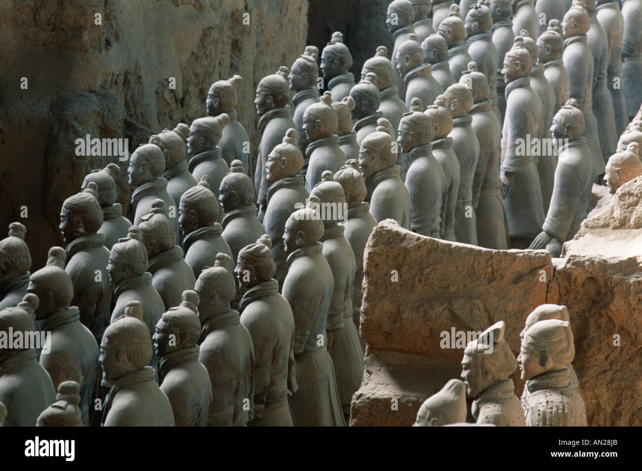 Qin dynasty hi-res stock photography and images - Alamy