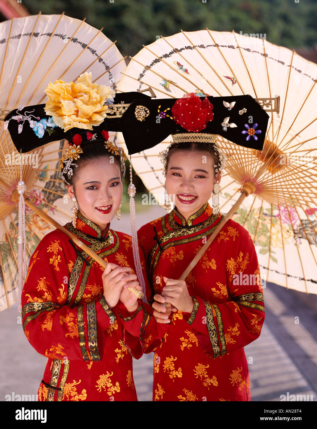 Women Dressed in Traditional Costume, Beijing, China Stock Photo - Alamy