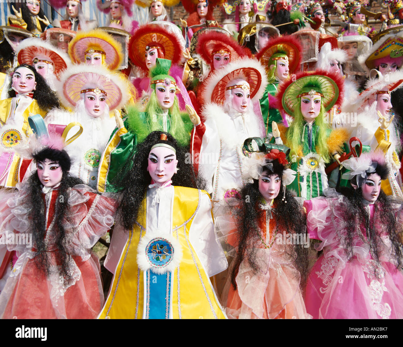 Taiwan puppets hi-res stock photography and images - Alamy
