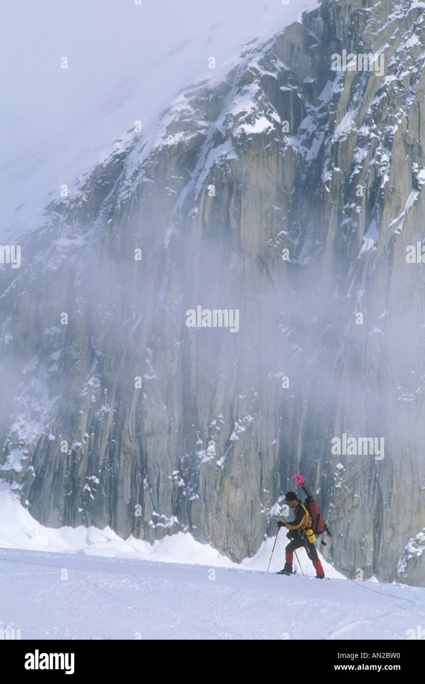 Ruth gorge hi-res stock photography and images - Alamy