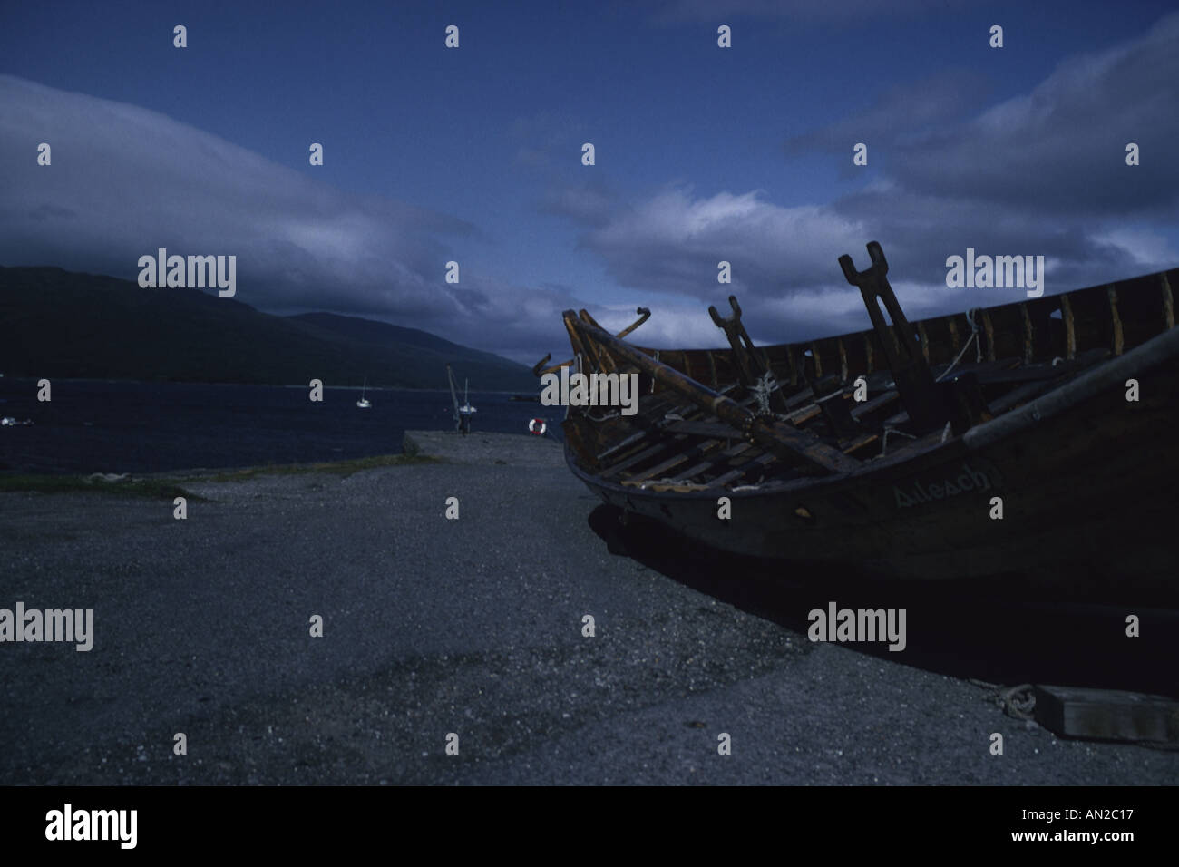 Viking longship hi-res stock photography and images - Alamy