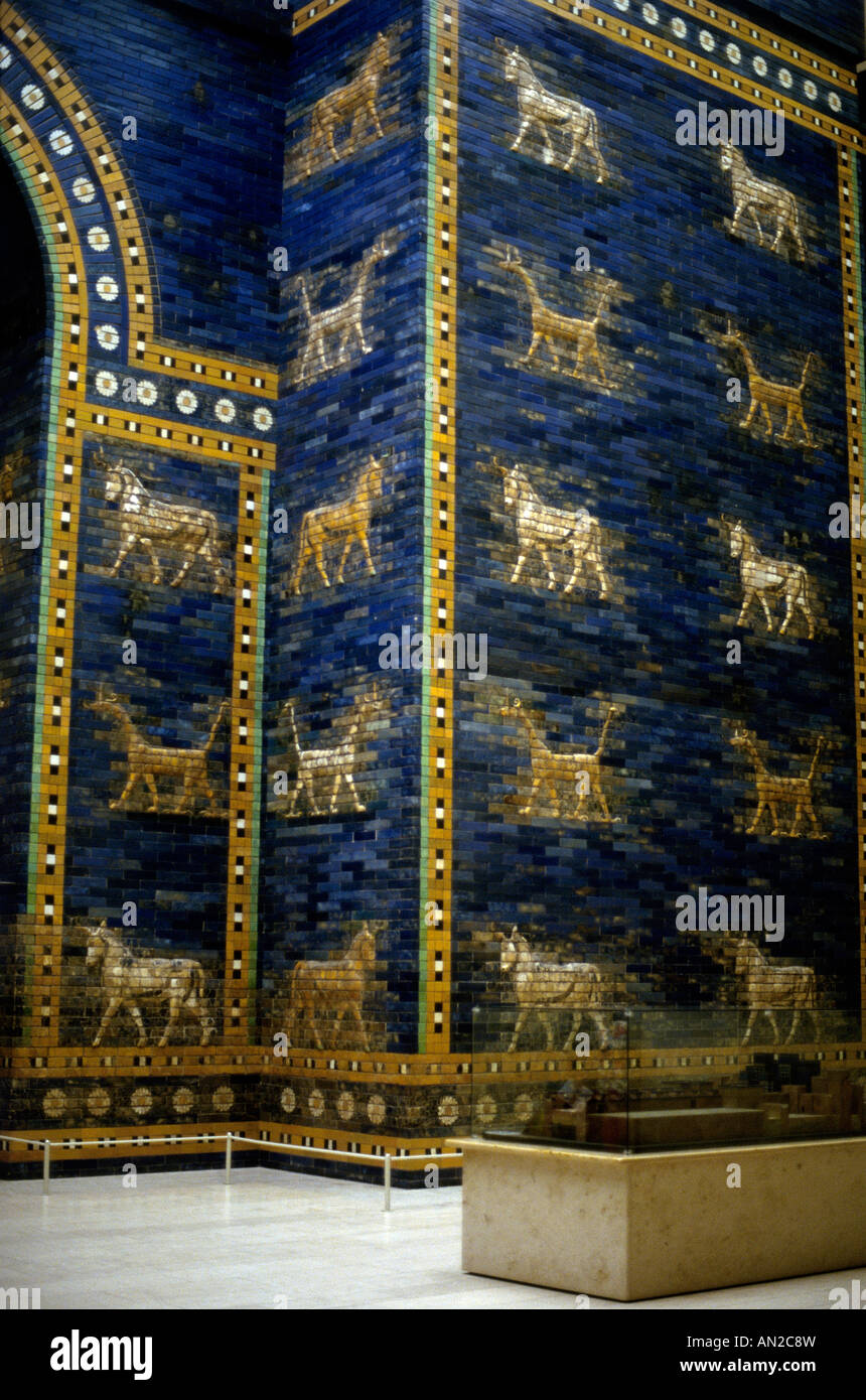 Berlin, Pergamon Museum, Ishtar Gate Stock Photo - Alamy