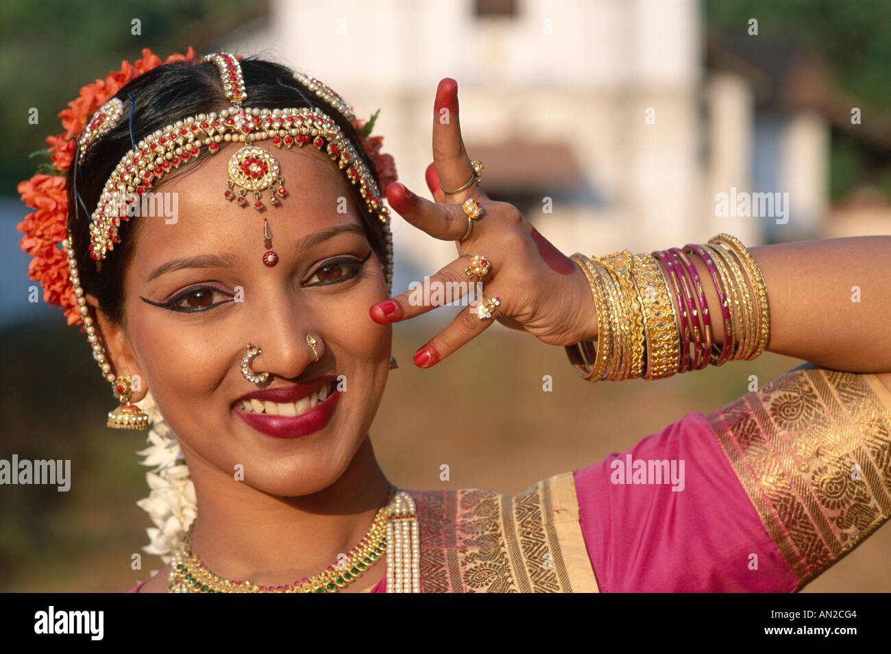 Female Dancer / Woman Dressed in Traditional Costume, Mumbai (Bombay ...