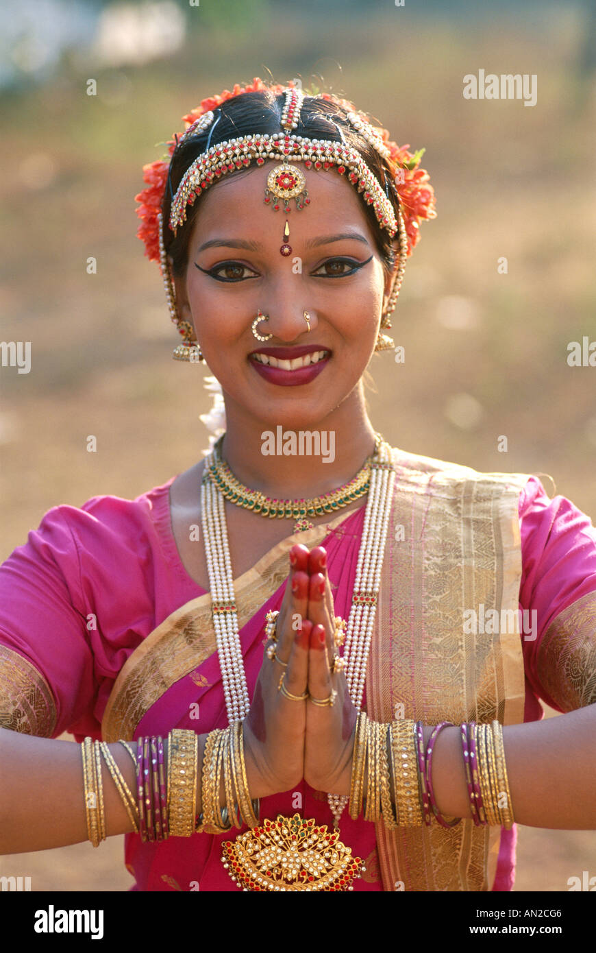 Female Dancer / Woman Dressed in Traditional Costume, Mumbai (Bombay ...