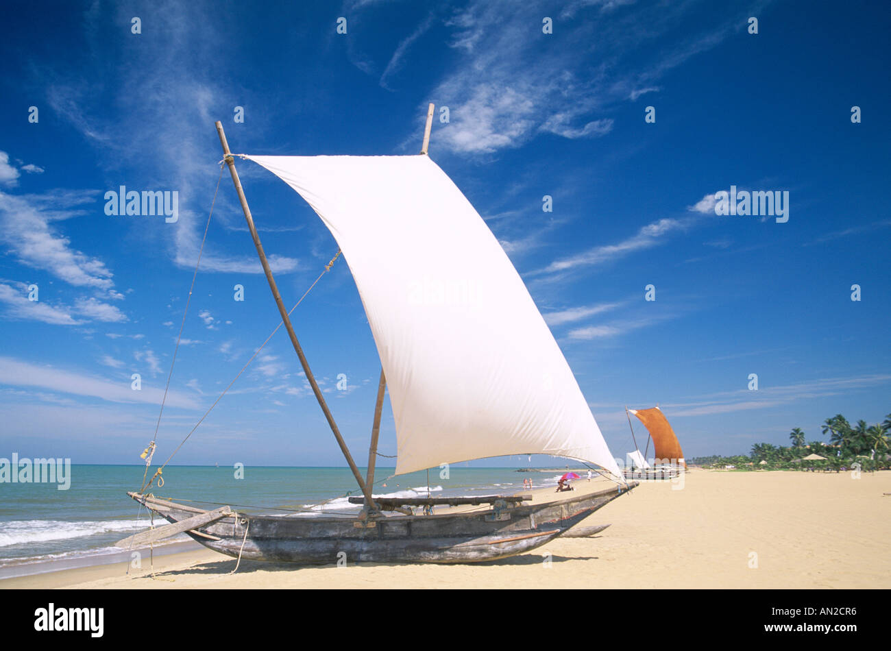Negombo Beach / Traditional Outrigger Fishing Boats, Negombo, Sri Lanka ...