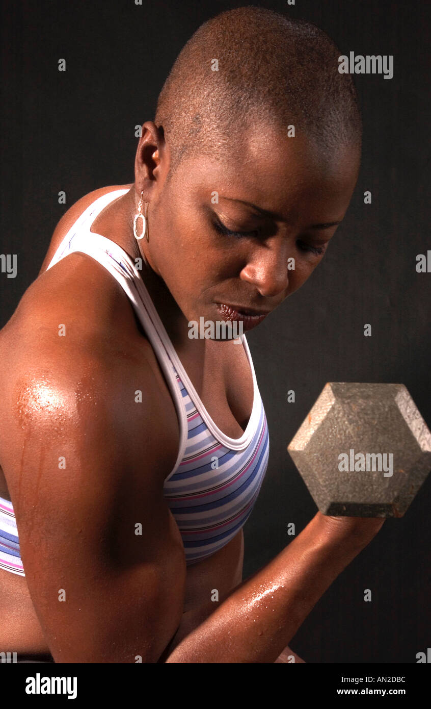 African american female bodybuilder hi-res stock photography and images ...