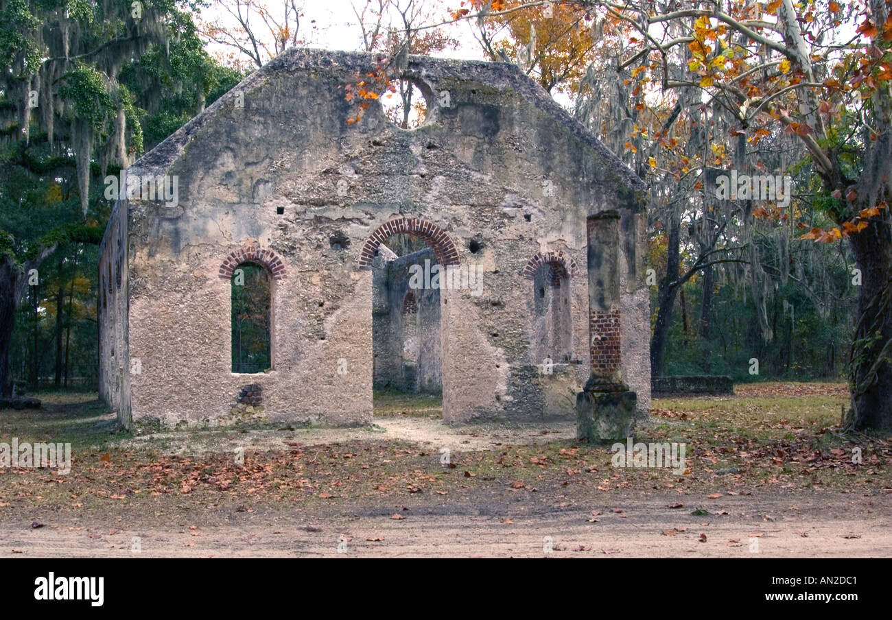 Ruins of the historic Chapel of Ease on St. Helena Island near Beaufort ...