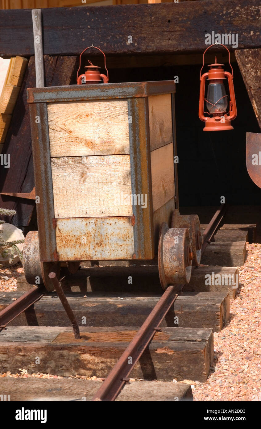 Mine cart hi-res stock photography and images - Alamy