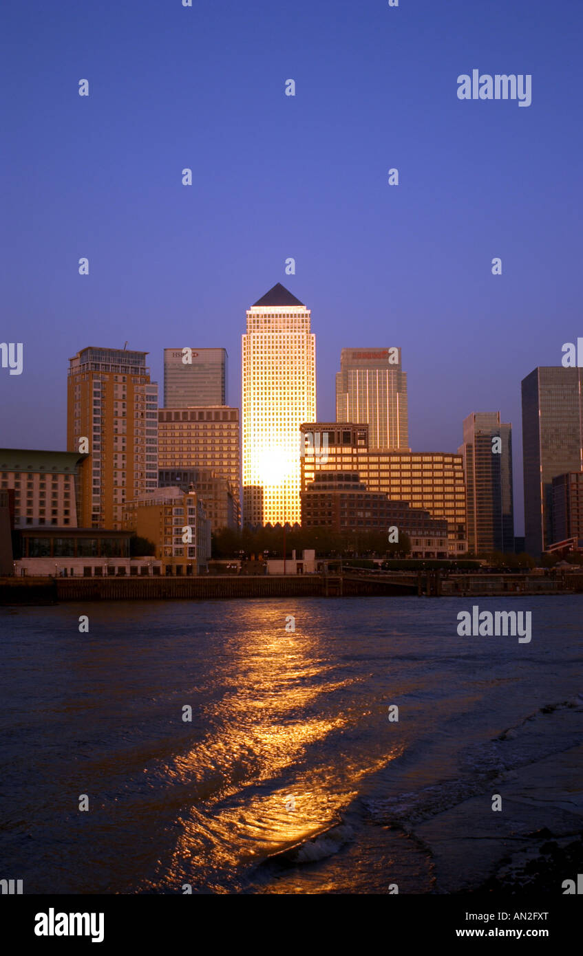 Docklands Skyline With Canary Wharf Stock Photo - Alamy