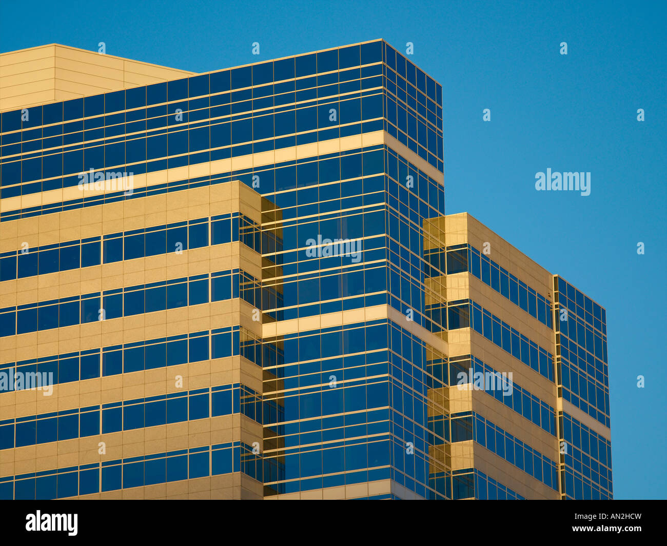 Oregon, Portland City Centre Office Block Stock Photo - Alamy