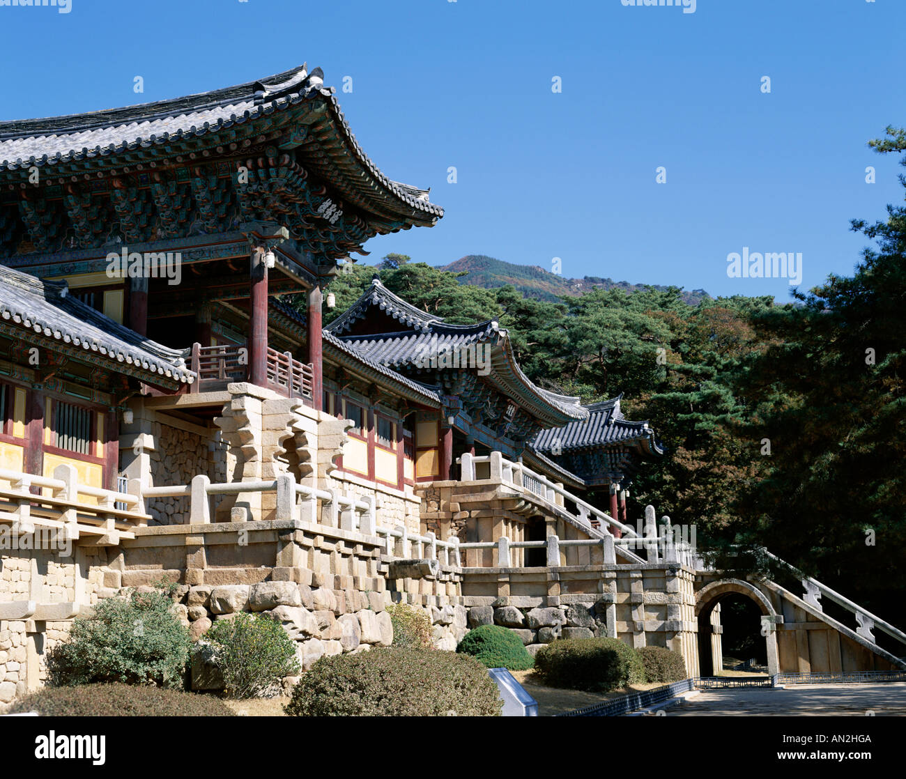 Pulguksa temple hi-res stock photography and images - Alamy